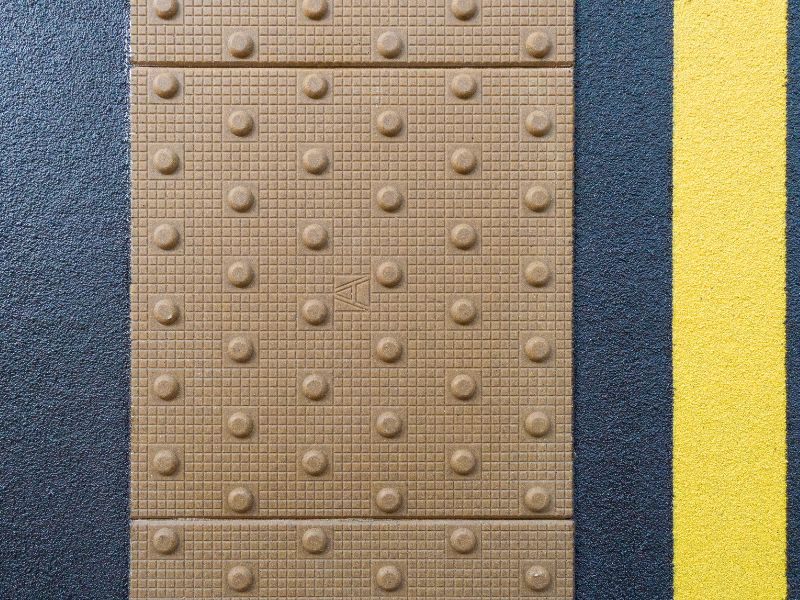 Off-Street Platform Edge Surface Mounted Tactile Paving